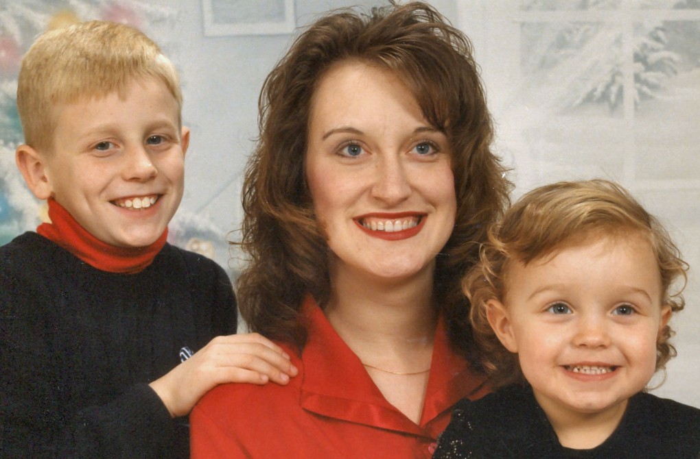 Photo Gallery – Free Donna Hockman